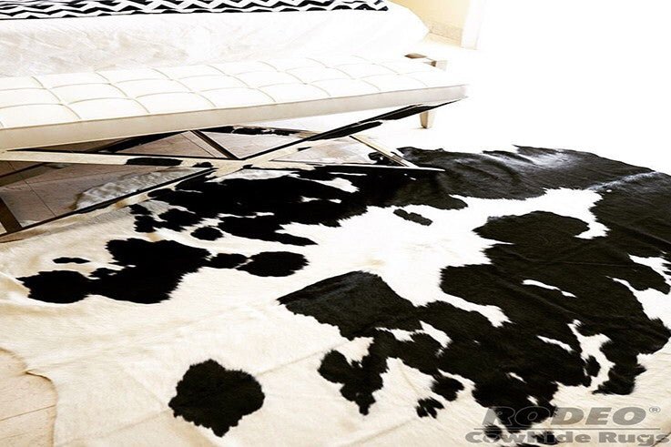 Classic Black and White Cowhide Rug - Rodeo Cowhide Rugs